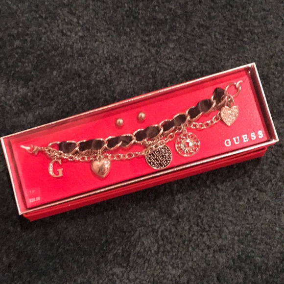 Guess | Jewelry | Guess Bracelet And Earrings Set | Poshmark